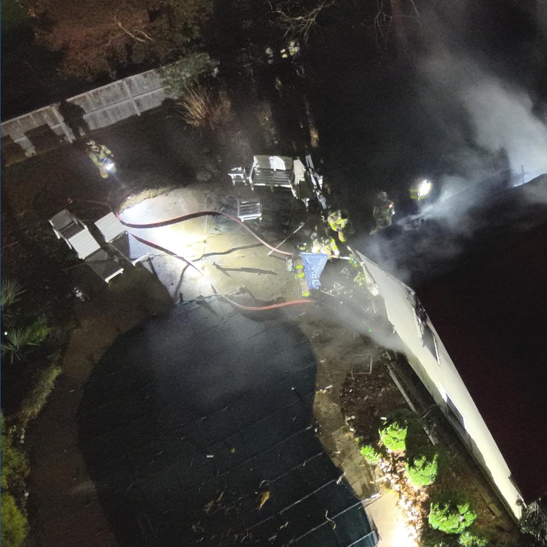 Virginia Beach fire crews respond to pool house fire on Carolyn Drive ...