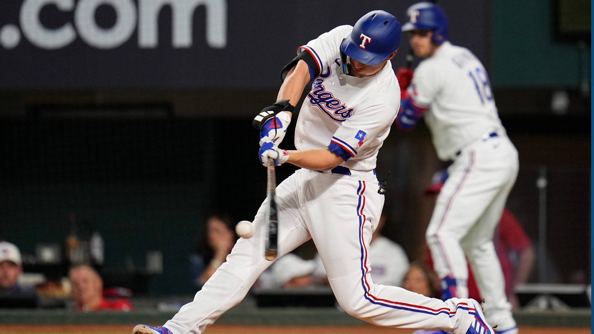 Rangers sweep the 101-win Orioles in game 3 of the AL Divisional Series ...
