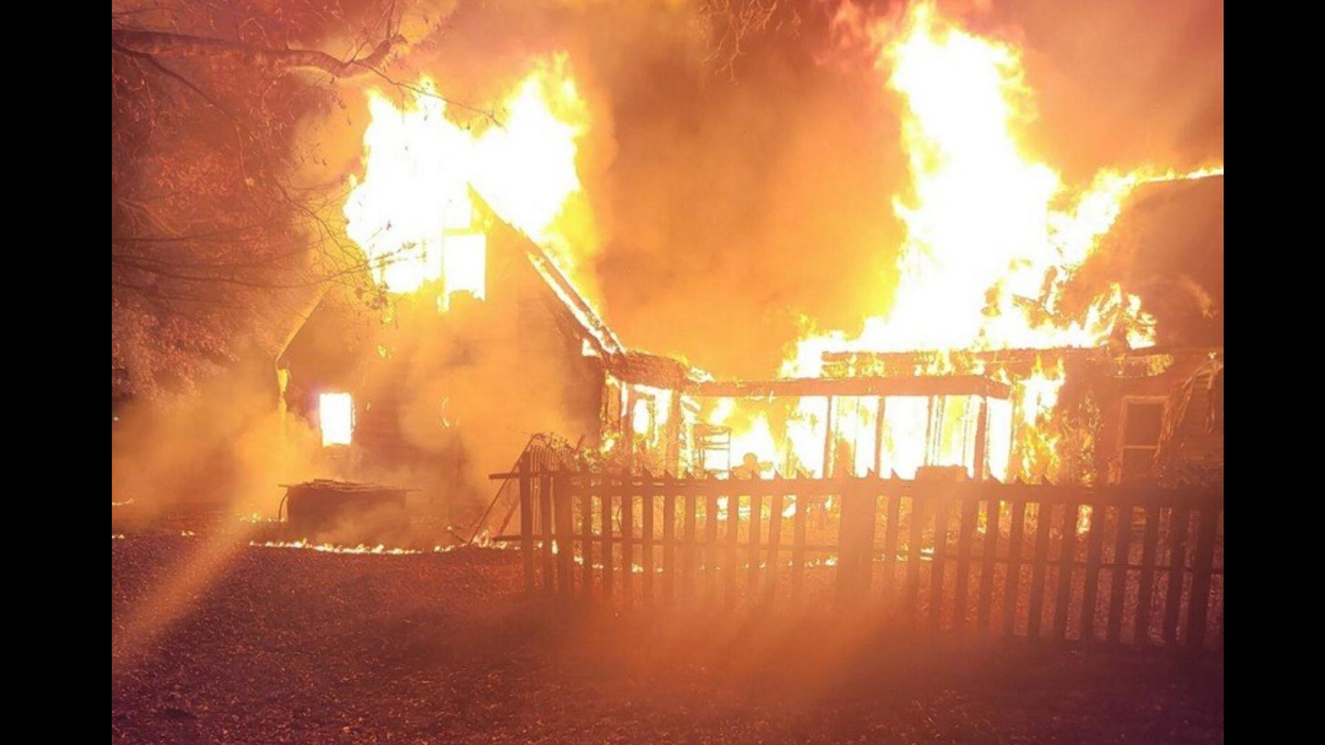 Man injured after house fire in Chesapeake | 13newsnow.com