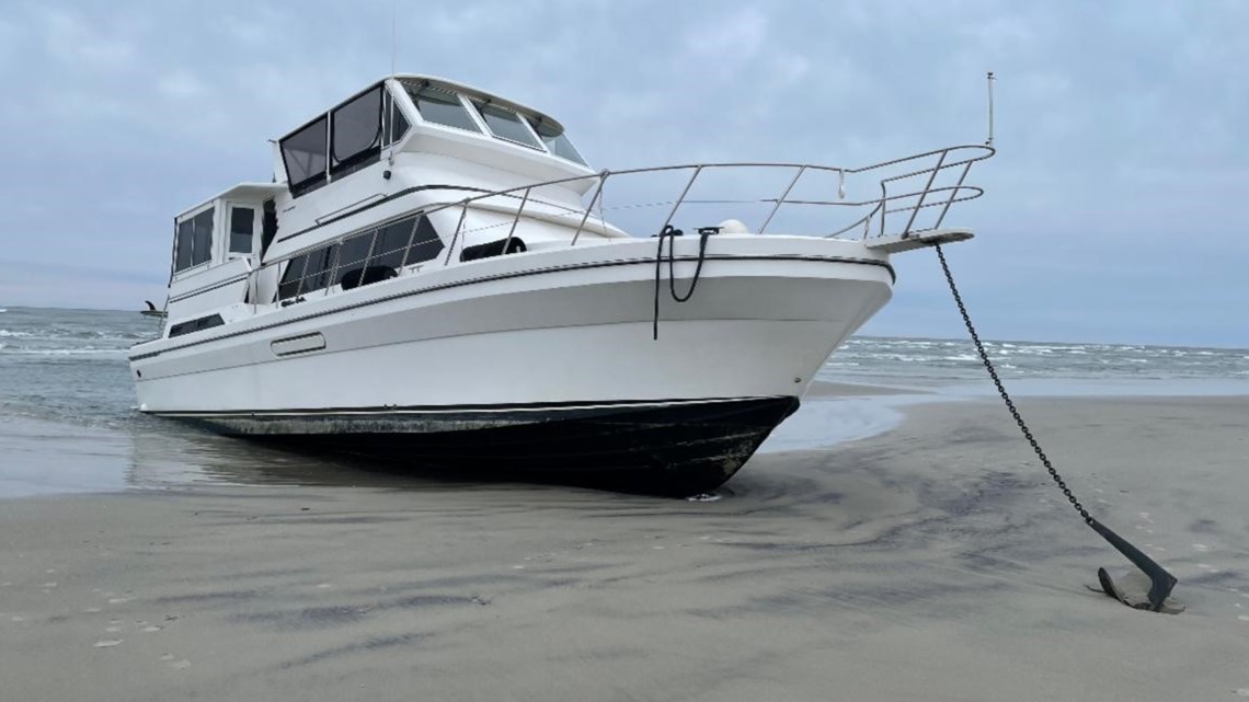 Grounded yacht on Ocracoke Island | 13newsnow.com