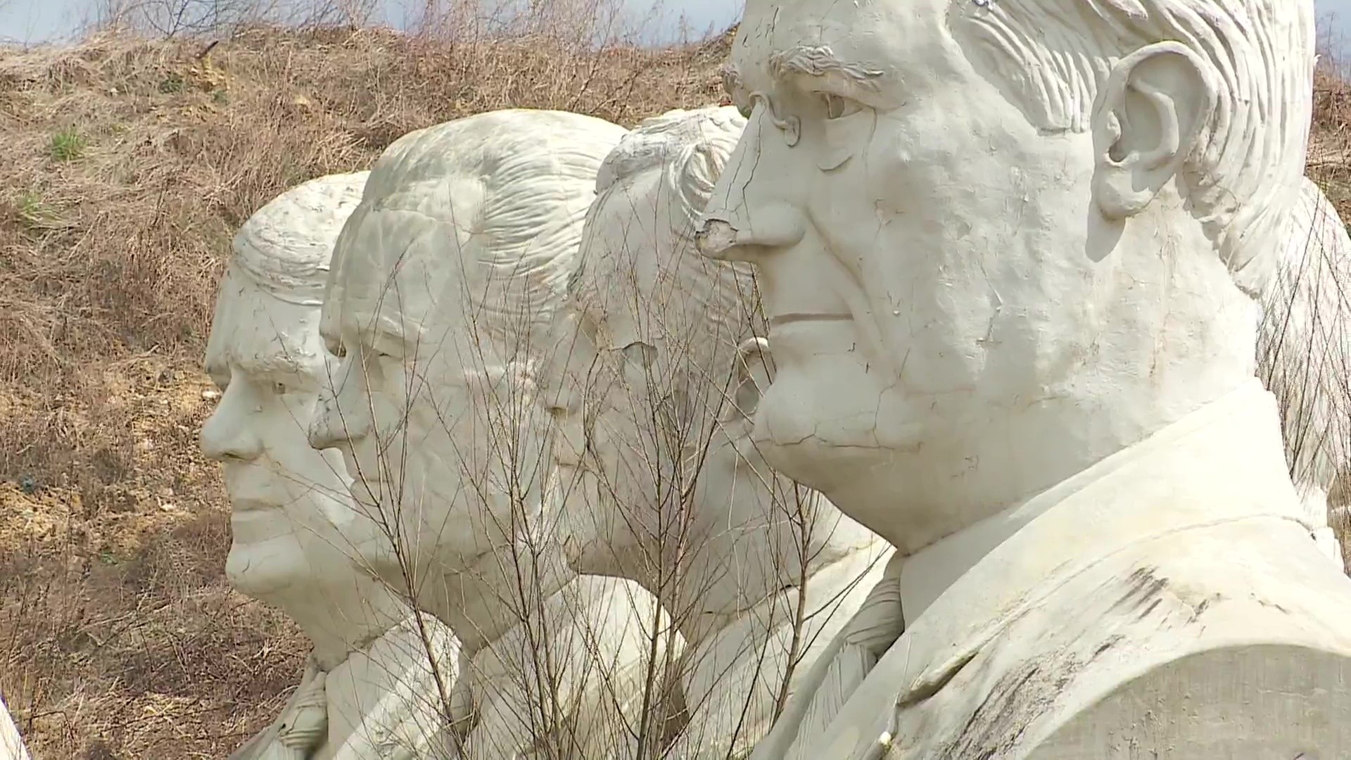 Opportunity to check out Presidential busts, possibly for the last time ...