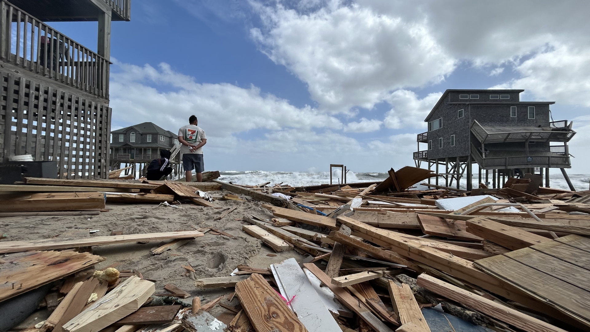 Ninth house collapses into ocean at Rodanthe in Outer Banks | 13newsnow.com