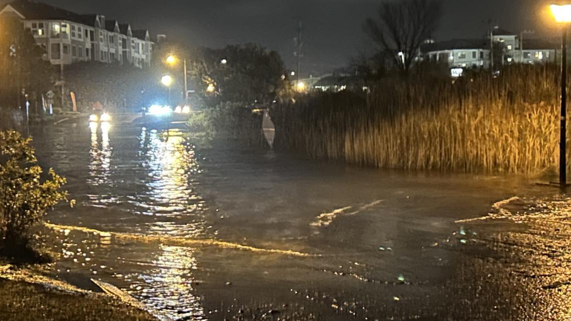 Coastal floods and heavy rain strand drivers in Norfolk | 13newsnow.com