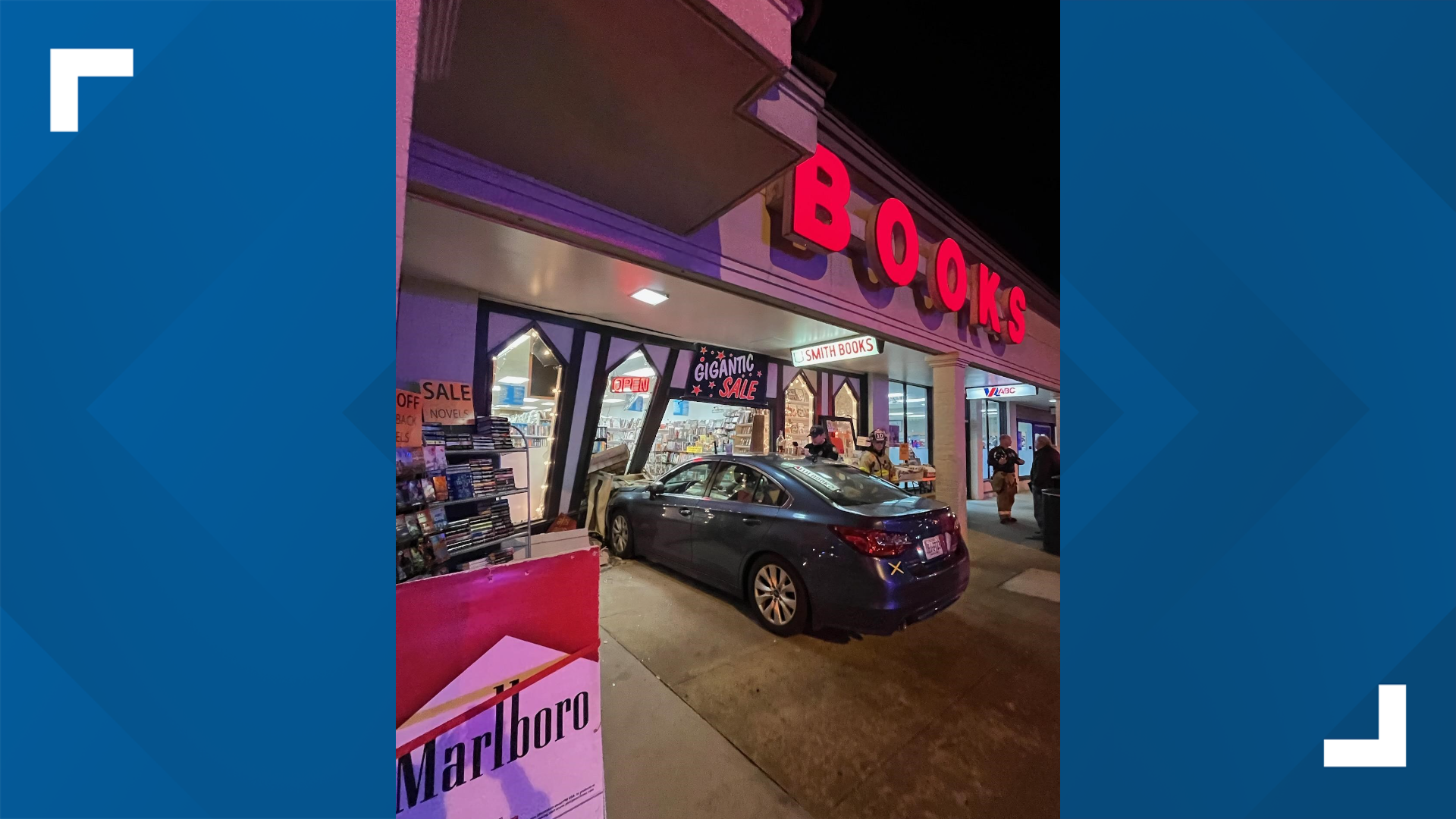 Car barrels Smith Discount Books in Virginia Beach, 2 hurt | 13newsnow.com