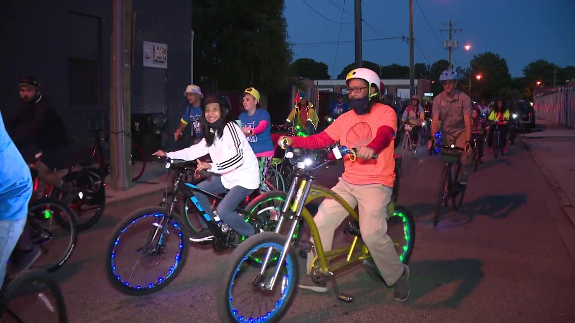 Hundreds show up for annual Glow Ride in Norfolk | 13newsnow.com