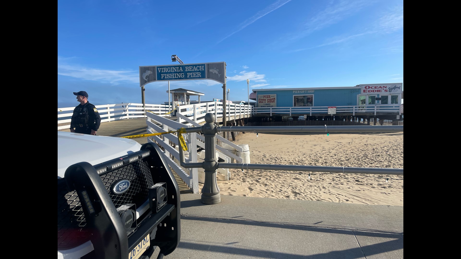 Vehicle drives off Virginia Beach Fishing Pier, police say | 13newsnow.com