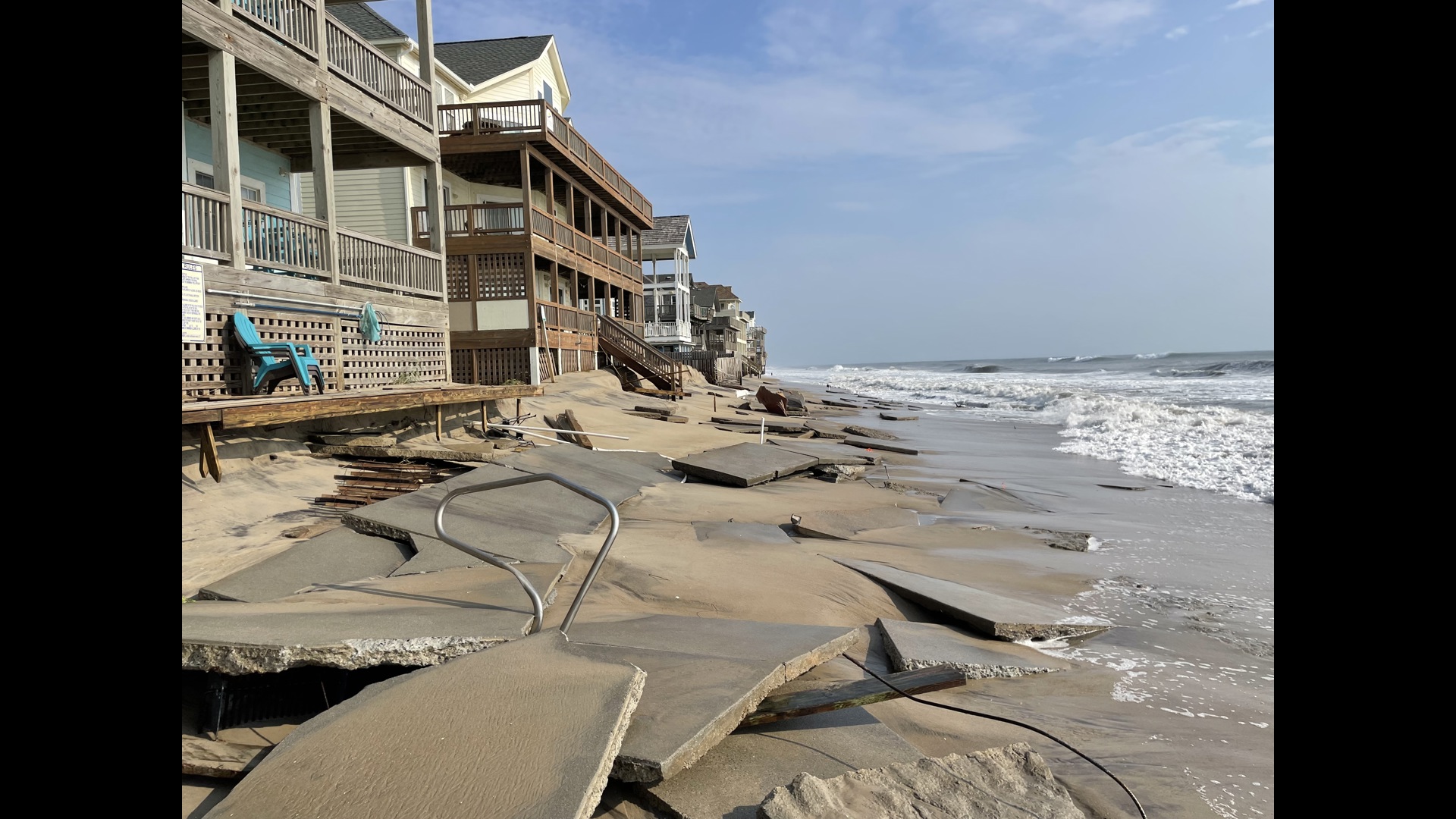 Another Rodanthe house collapses into ocean on OBX | 13newsnow.com