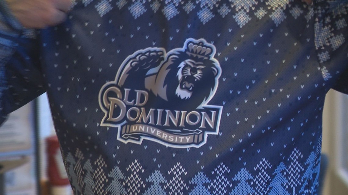 Monarch Nation in a holiday mood before ODU's bowl game with Western ...