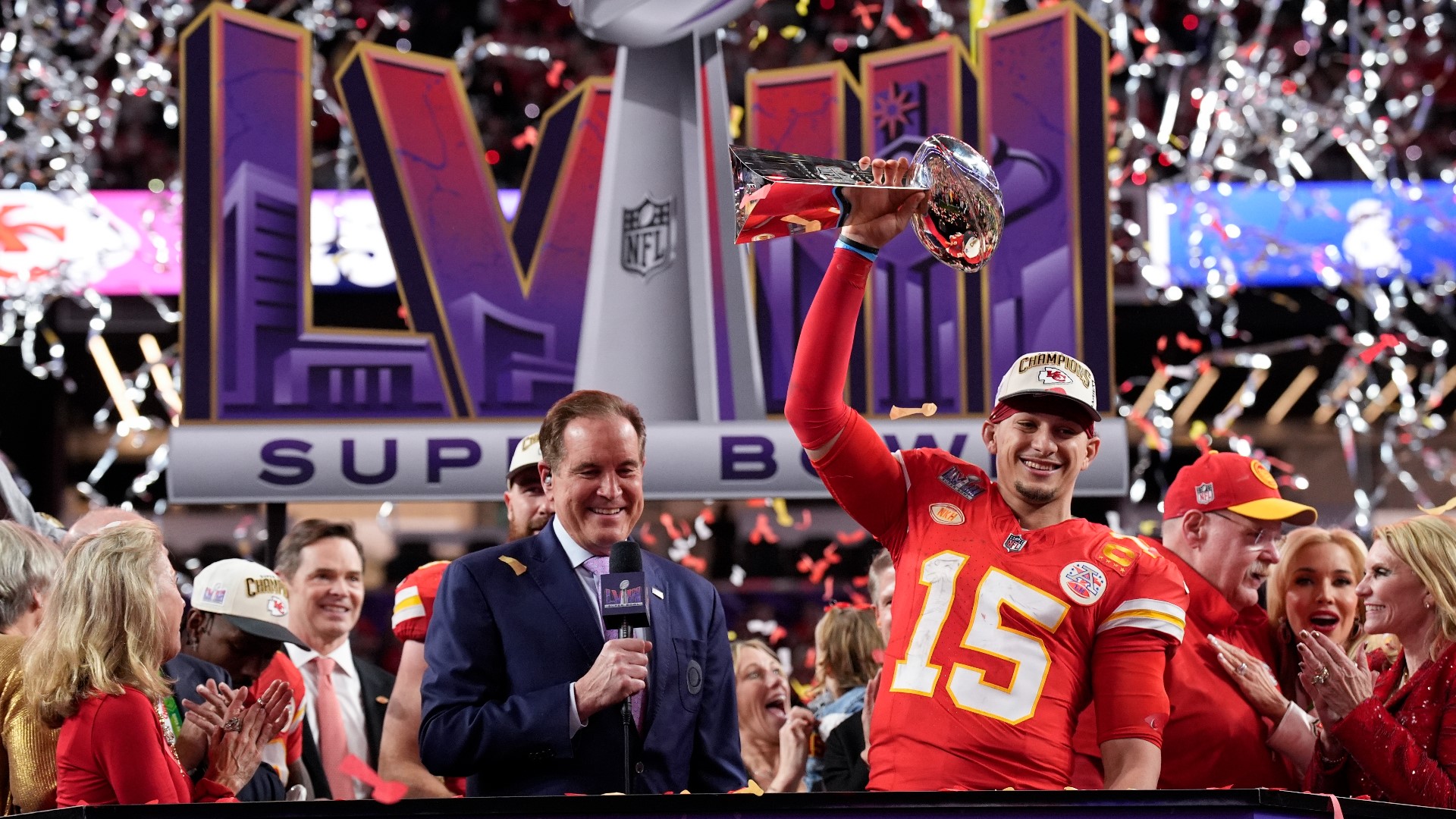 Patrick Mahomes rallies the Chiefs to second straight Super Bowl title, 25-22 over 49ers in ...