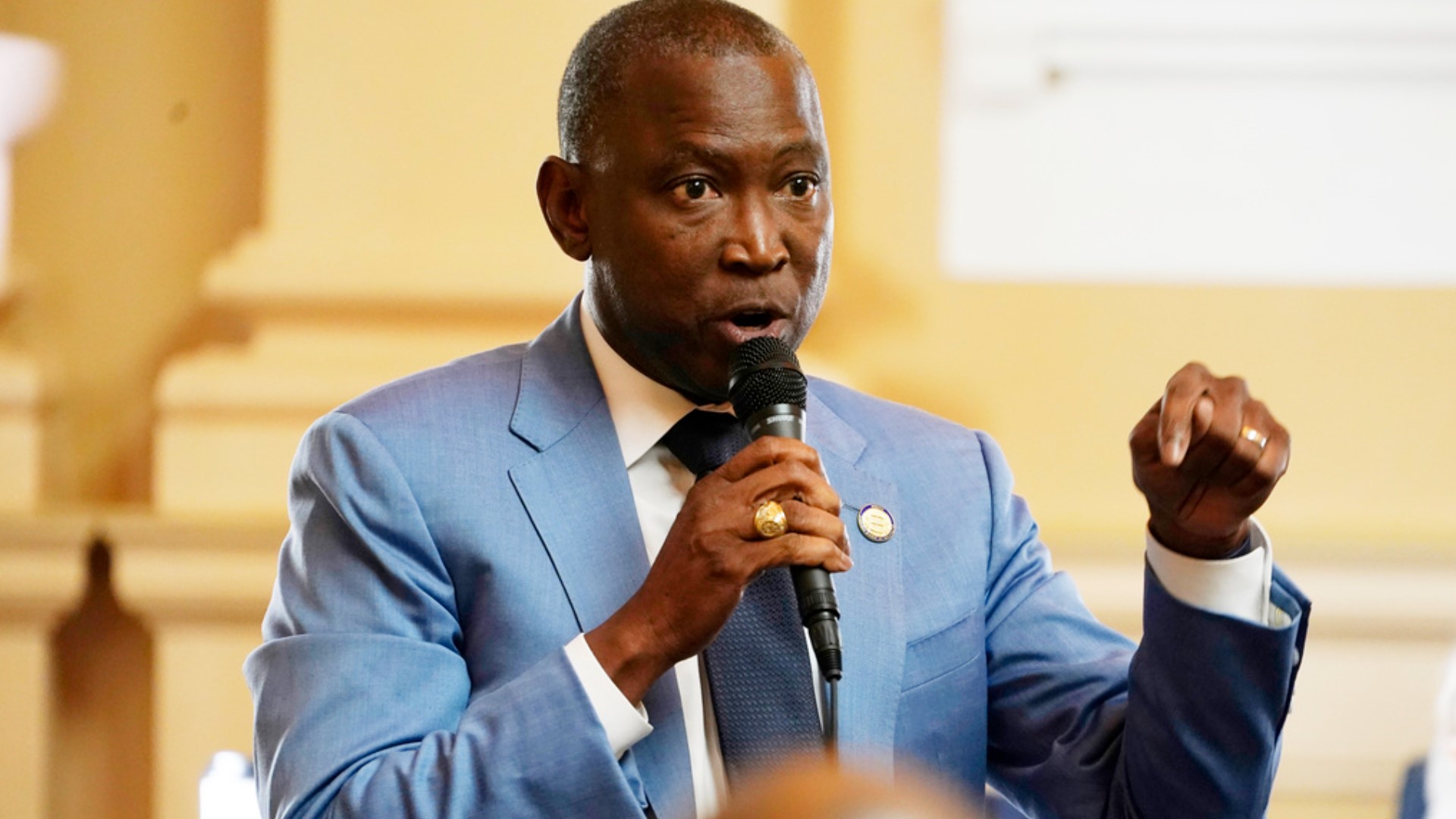 USS Dwight D. Eisenhower Carrier Strike Group returns to Norfolk ...