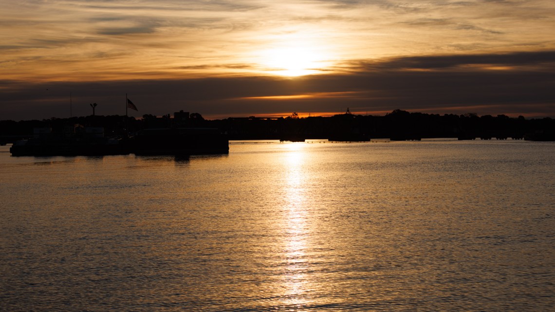Tour shows Elizabeth River's role in the Underground Railroad ...
