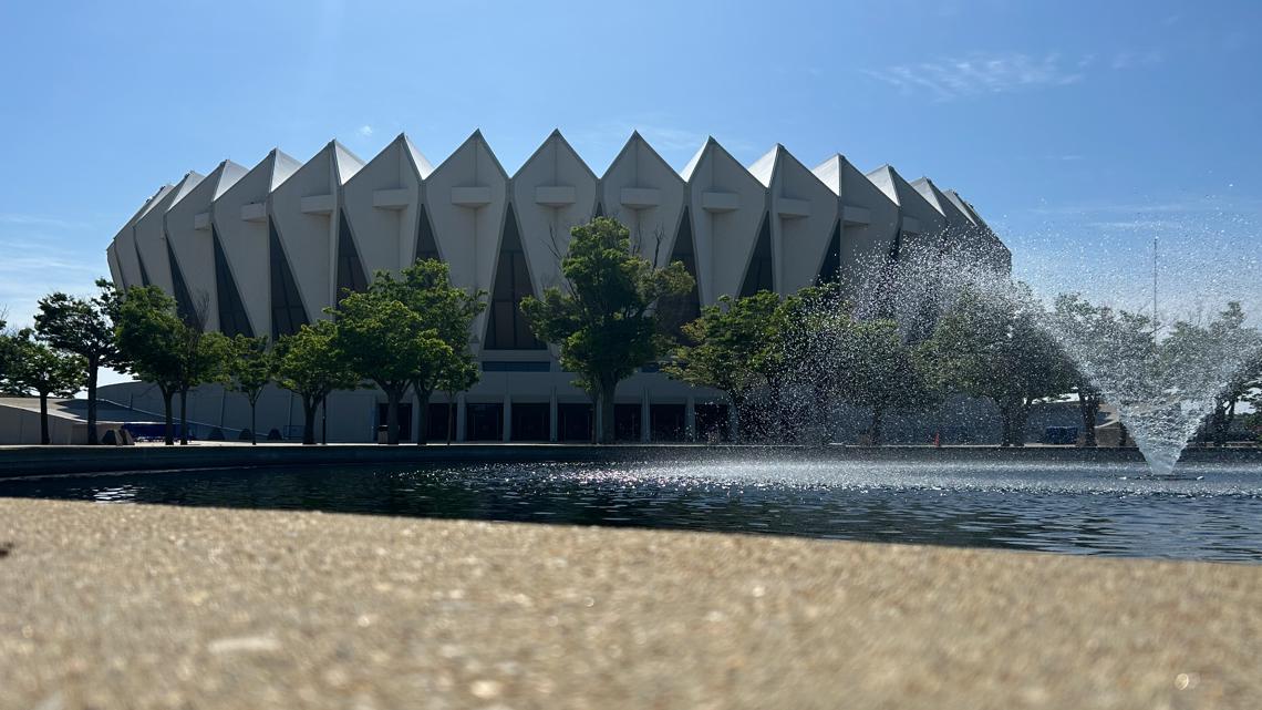 Hampton to consider rebranding convention center, coliseum area ...