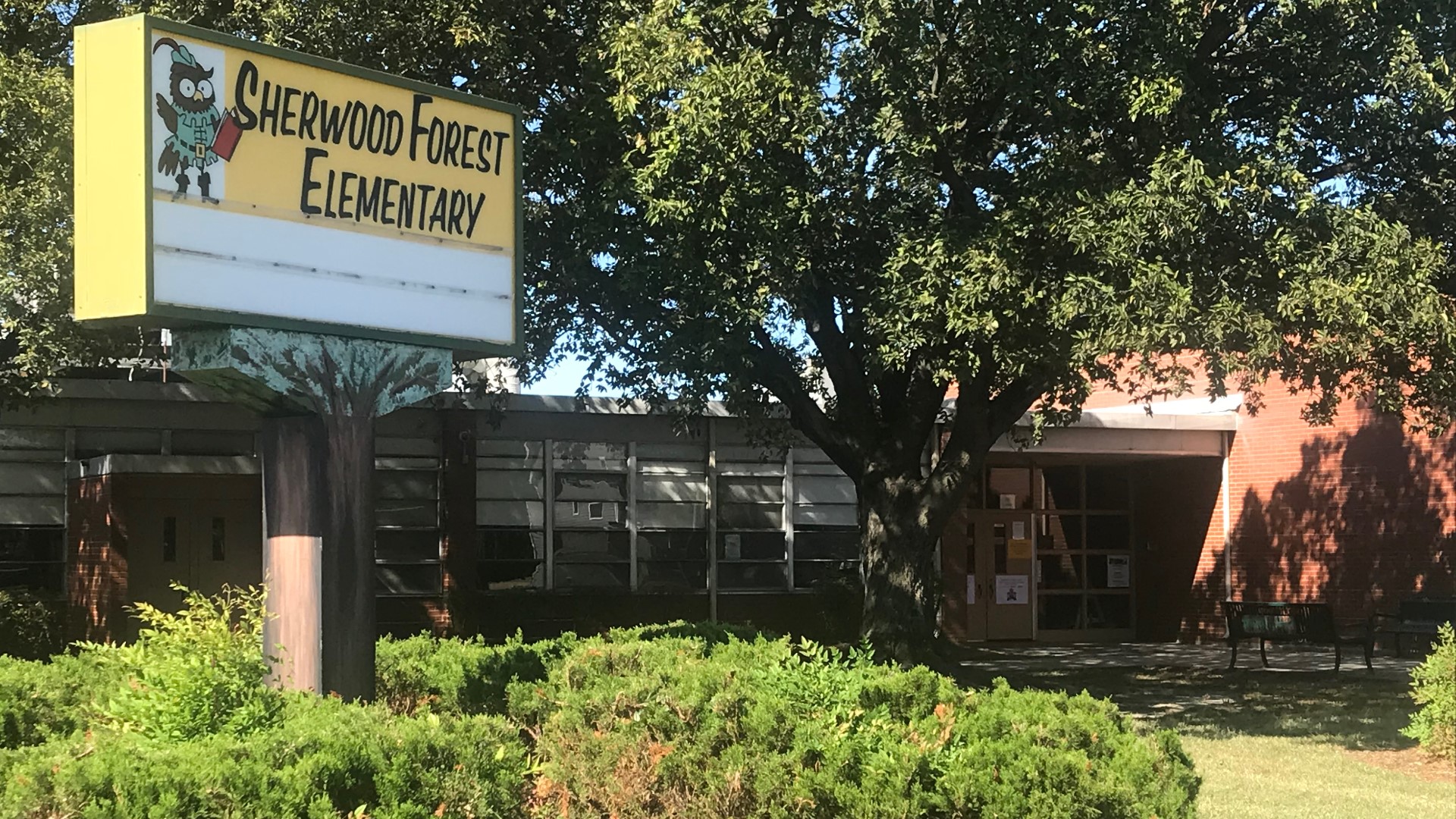 Rodents, poop found throughout elementary school in Norfolk | 13newsnow.com