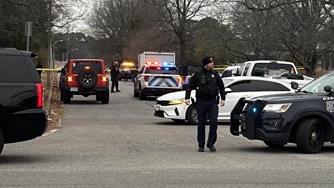 Teen rapper Rylo Huncho dies in video of accidental self-shooting ...