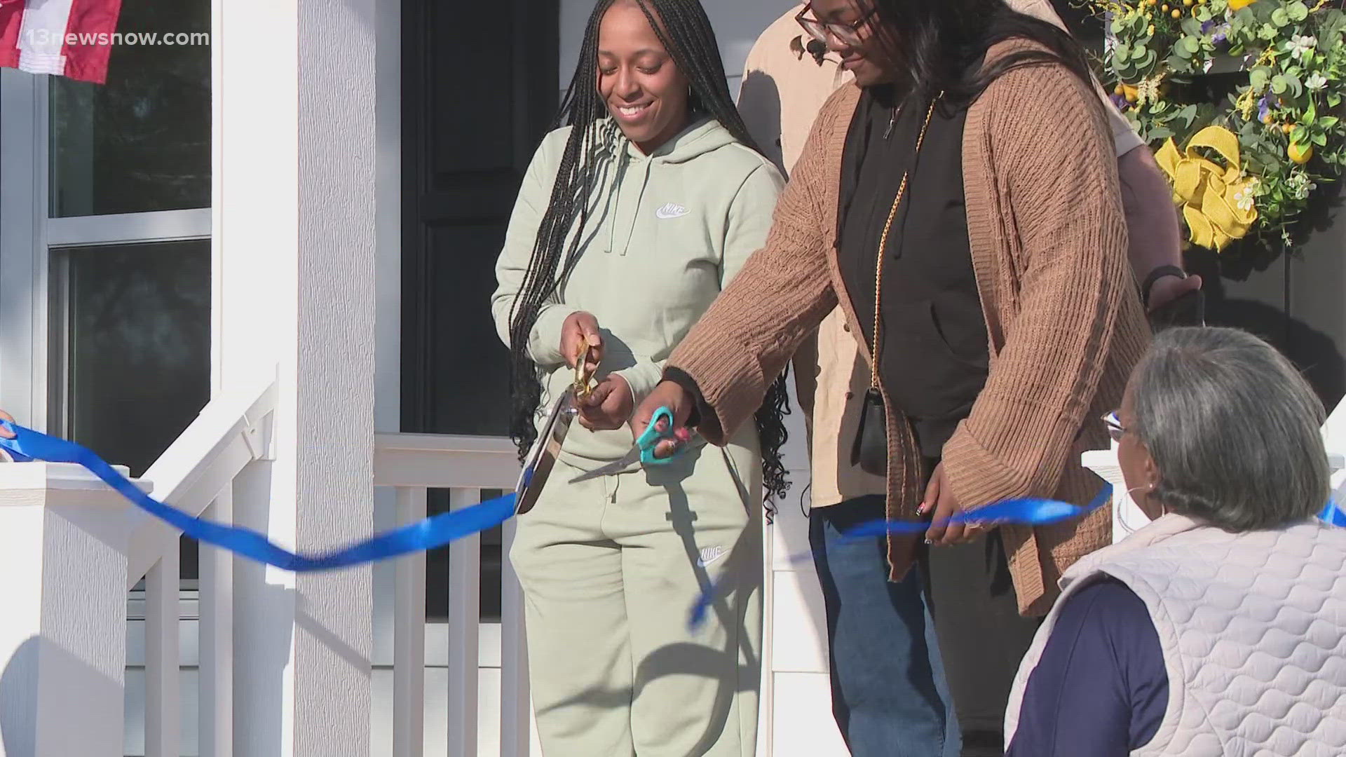 Mother and daughter become first-time homeowners, thanks to Habitat for ...