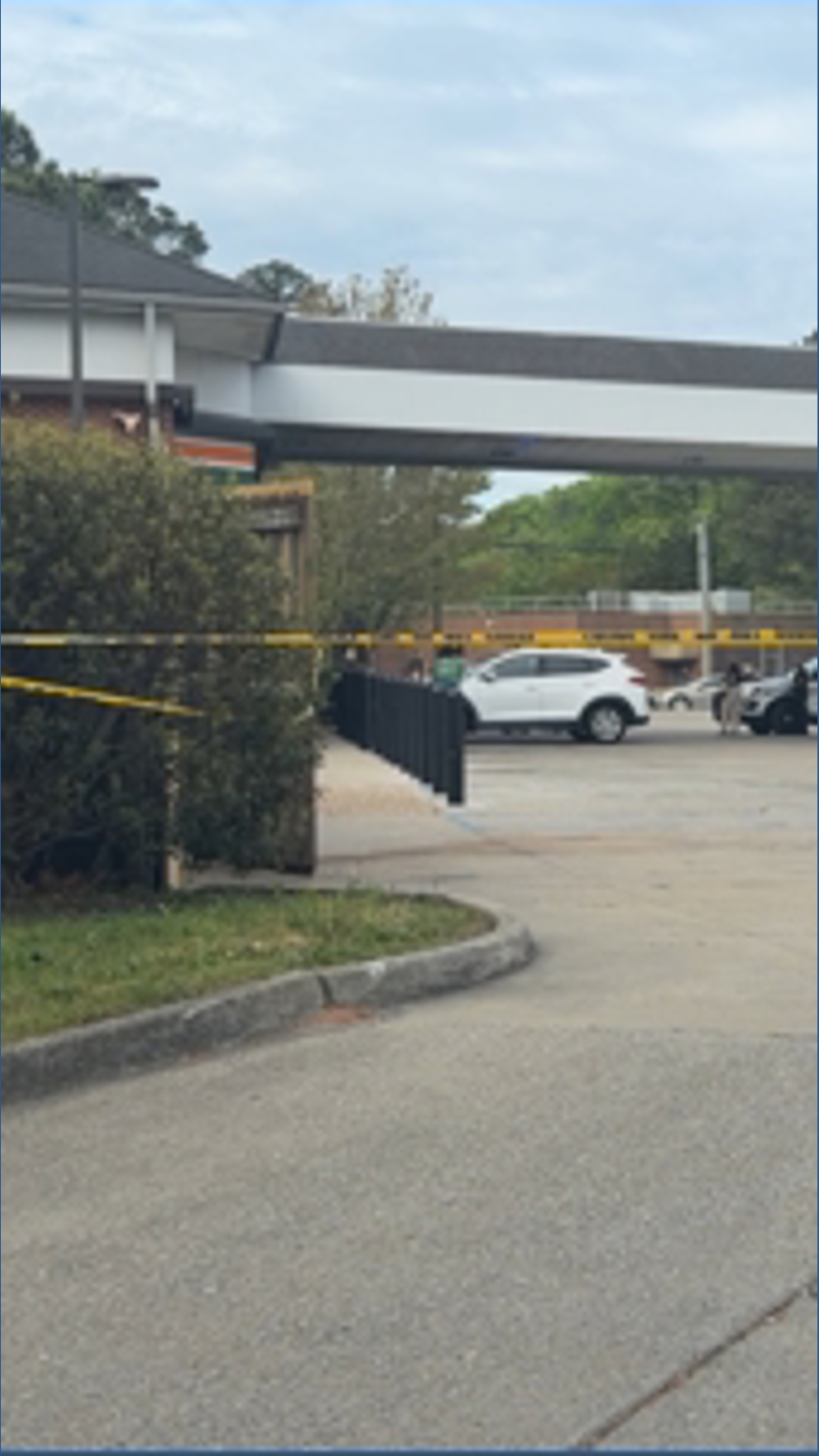 Newport News police investigating after man accidentally shoots self at ...