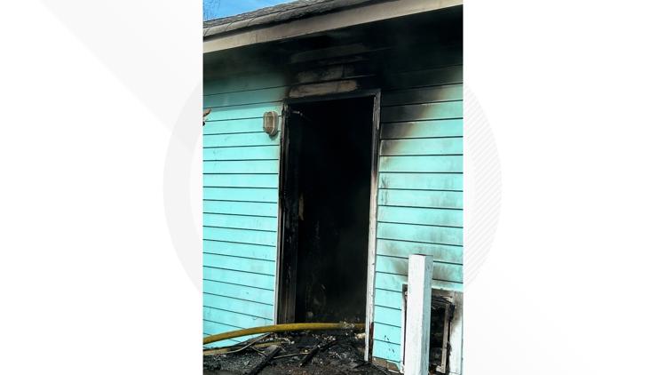 Kitchen fire forces Norfolk residents from home | 13newsnow.com