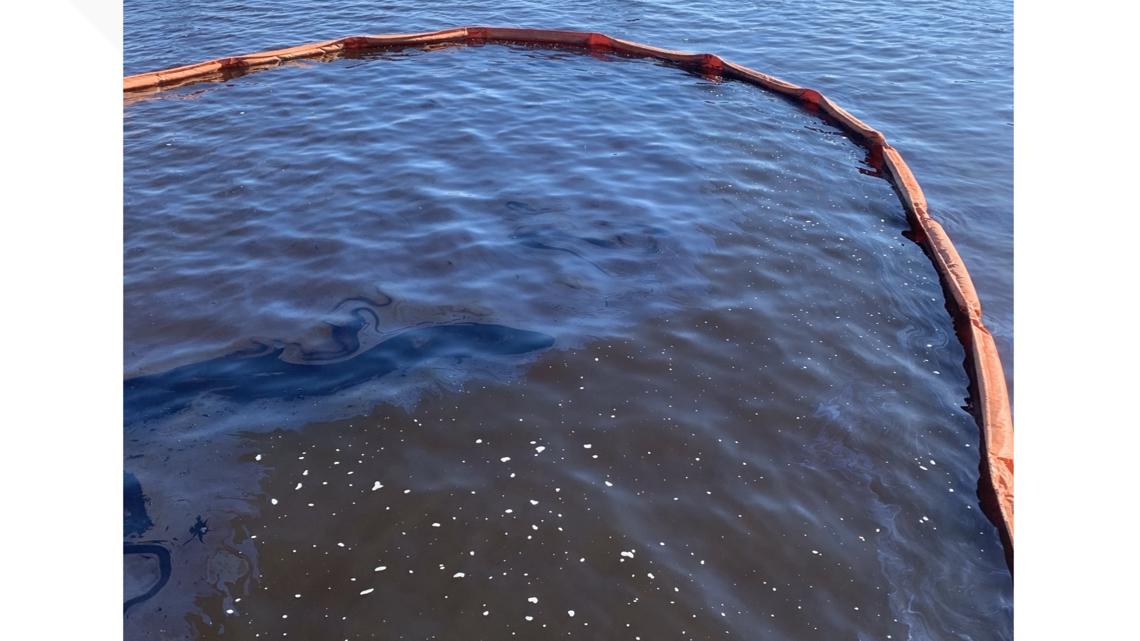 Fuel spill reported in Elizabeth River in Chesapeake | 13newsnow.com