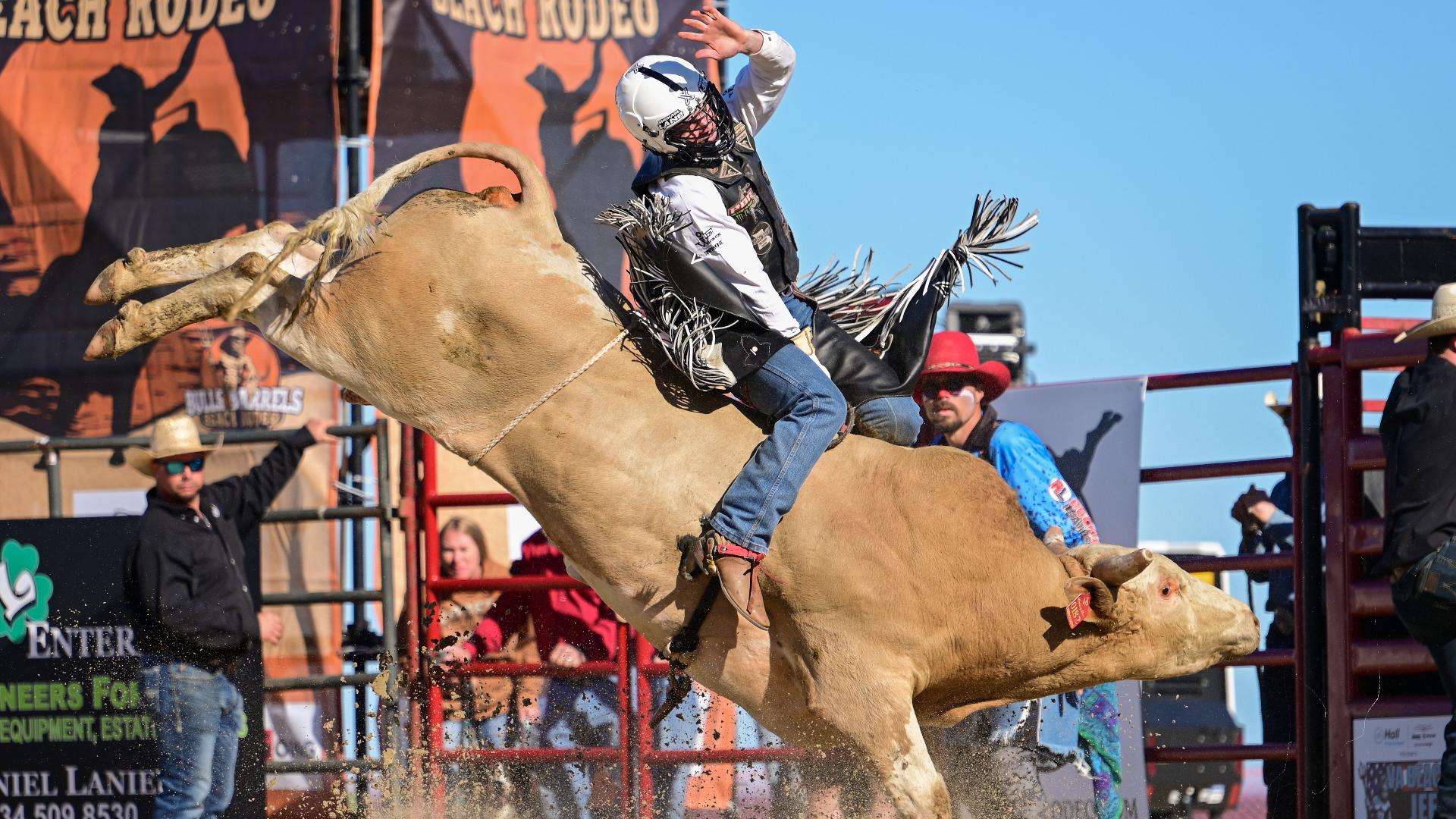 Bulls and Barrels Beach Rodeo returns to Virginia Beach | 13newsnow.com