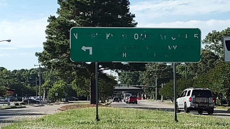 Virginia Beach neighbors urge action on unreadable sign | 13newsnow.com