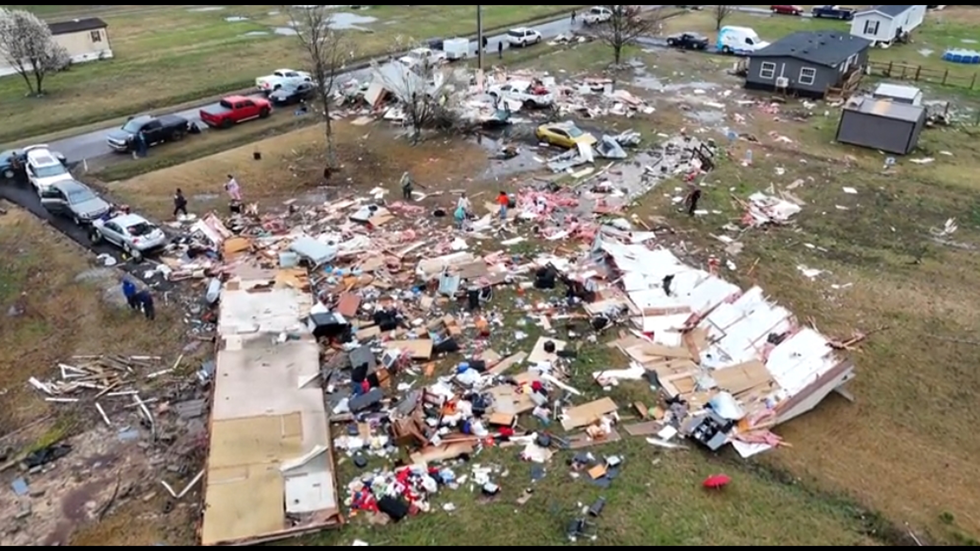 Devastating photos show damage left by tornado in NC neighborhood | 13newsnow.com