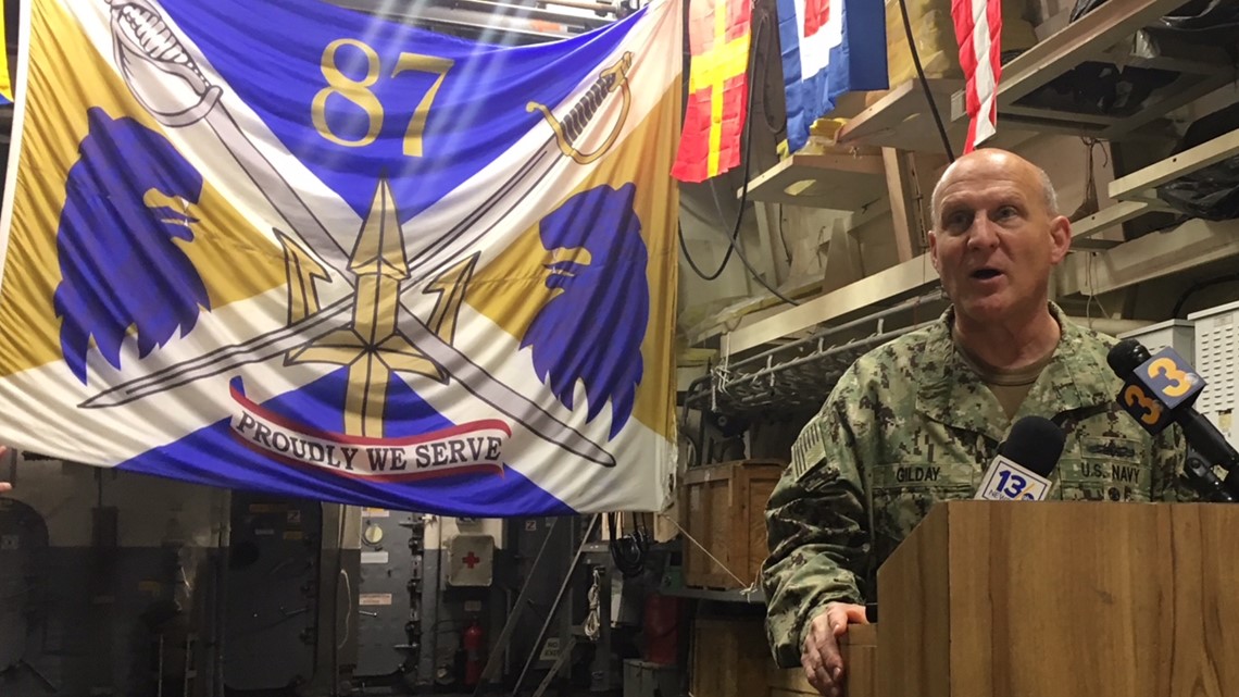 Admiral Mike Gilday visits USS Mason at Naval Station Norfolk ...