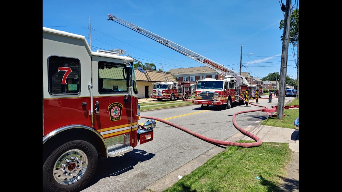 Crews battle fire in Newport News | 13newsnow.com