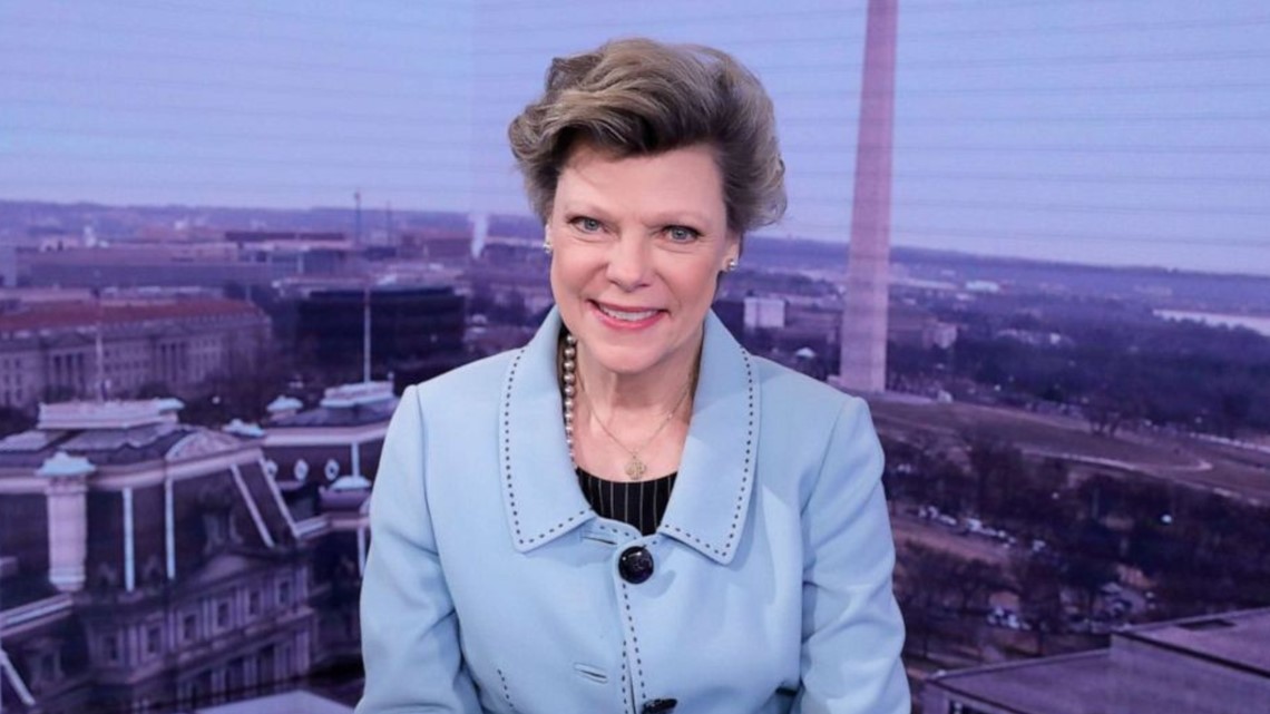 Legendary journalist and political commentator Cokie Roberts dies at 75 ...
