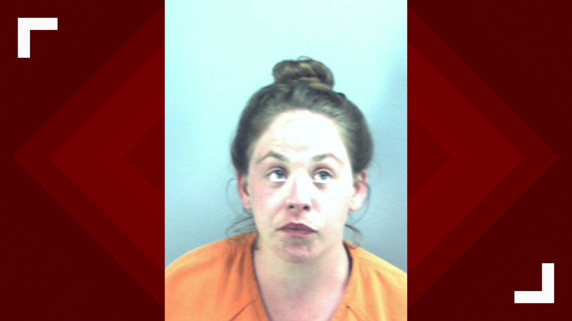 Mother accused of being drunk, abandoning children at 'Floatopia' in ...