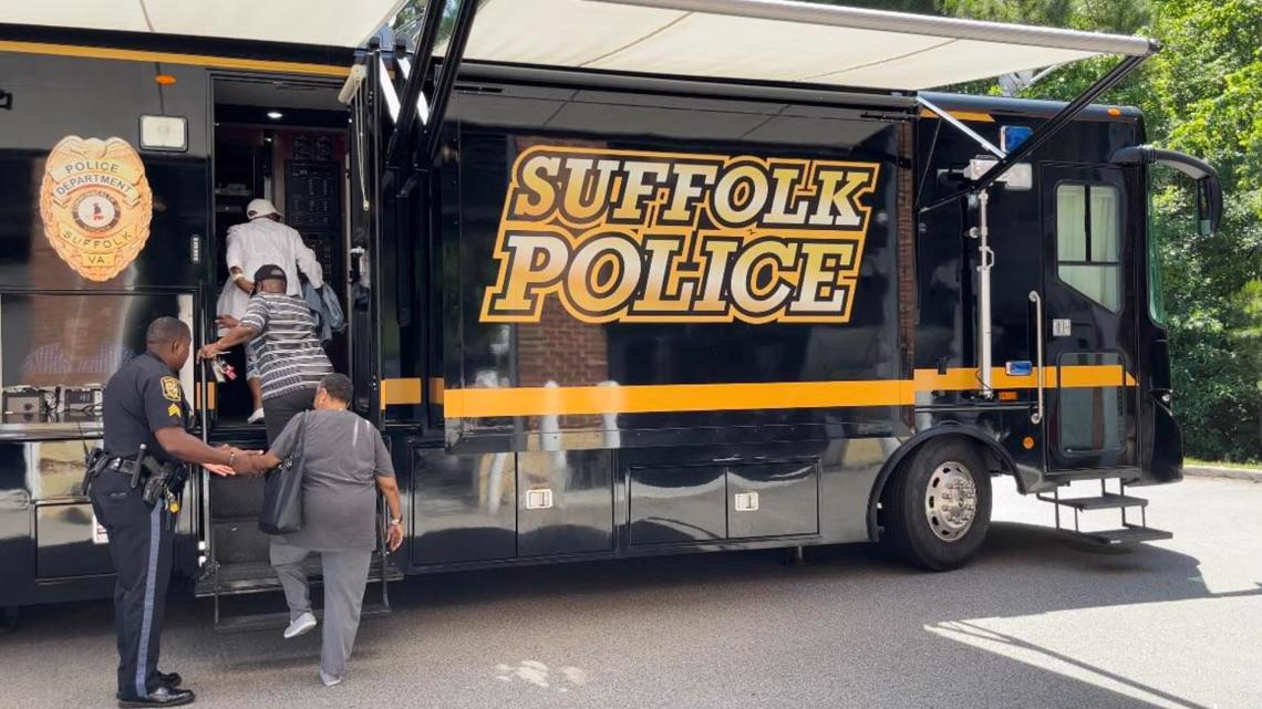 PHOTOS: Senior Citizen Police Academy in Suffolk | 13newsnow.com