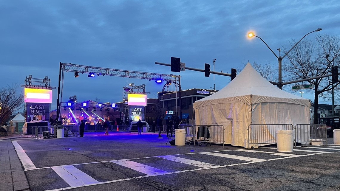 Huge crowd at New Year's Eve event in Virginia Beach | 13newsnow.com