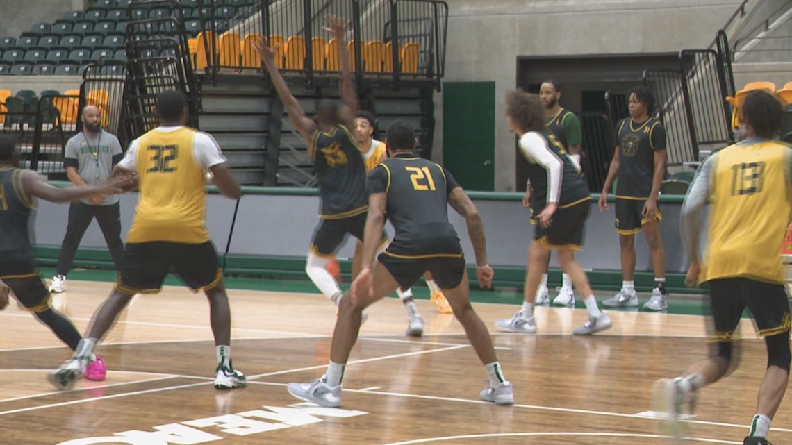 NSU basketball stays mentally focused with 12 players returning from ...