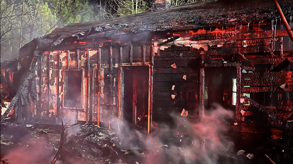 'Suspicious' fire on Eastern Shore took hours to extinguish | 13newsnow.com