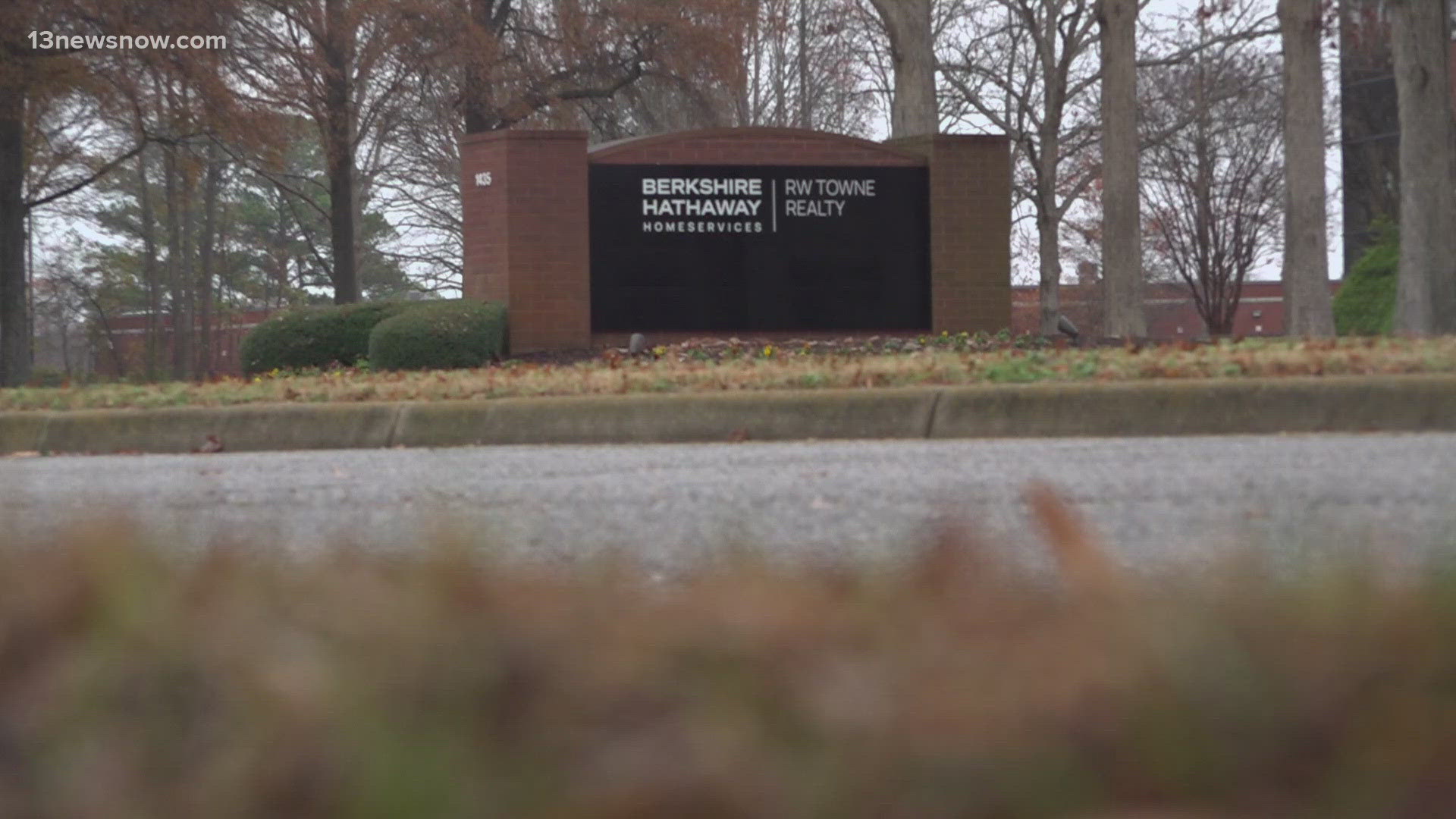 Racial housing discrimination over Virginia Beach condo sale focus of ...