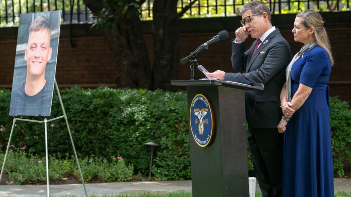 Marines give highest non-combat medal to family of Osprey crew chief ...