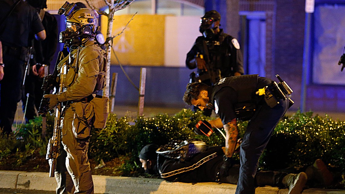 Richmond police arrest protesters for violating curfew | 13newsnow.com