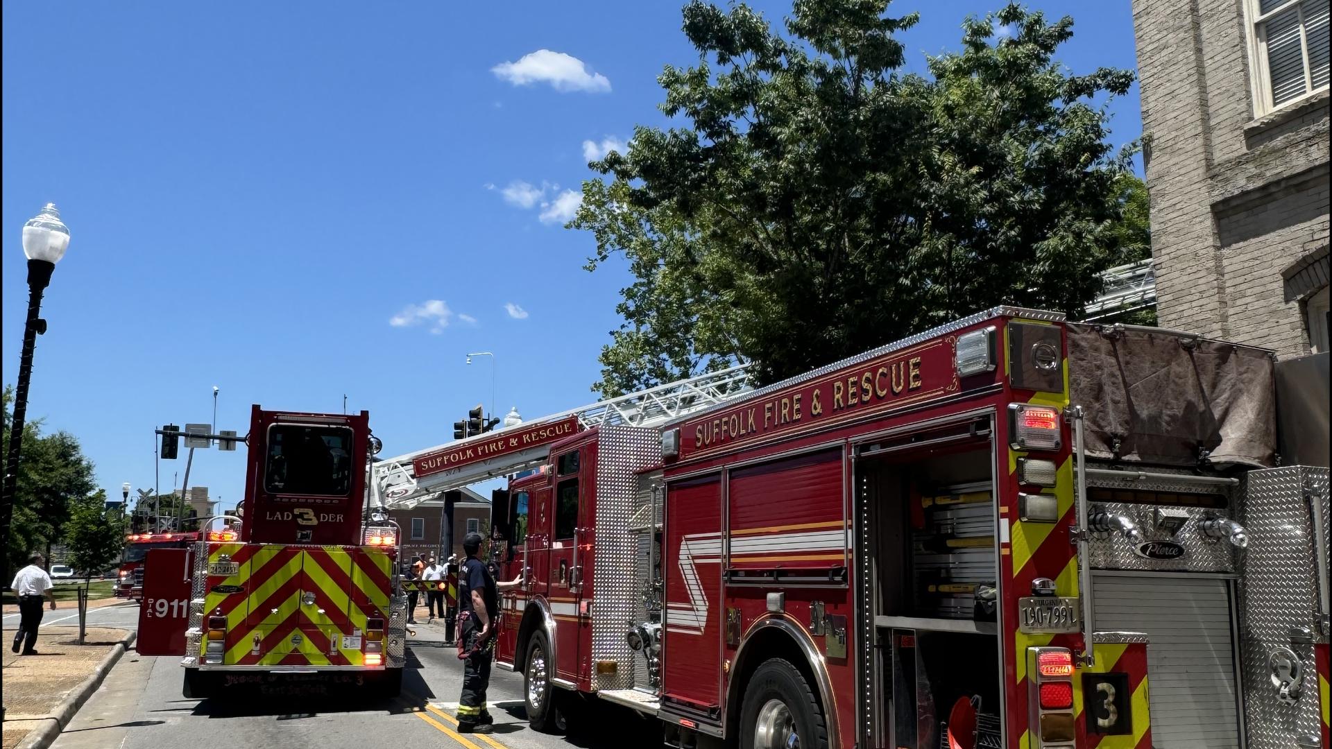 1 displaced in fire Suffolk fire | 13newsnow.com