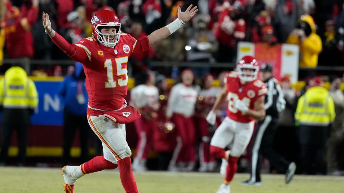 Mahomes leads Chiefs to third straight Super Bowl with thrilling win over Bills | 13newsnow.com