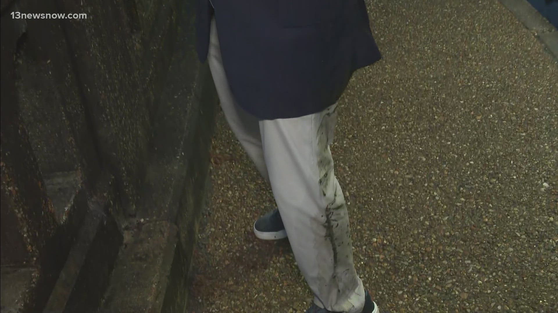 Meteorologist Craig Moeller's pants impacted by Norfolk tidal flooding ...