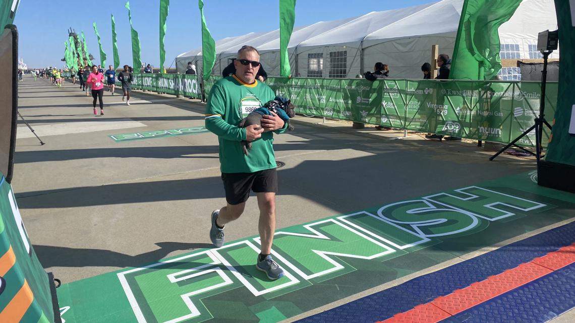 Thousands run in 51st annual Shamrock Marathon in Virginia Beach ...