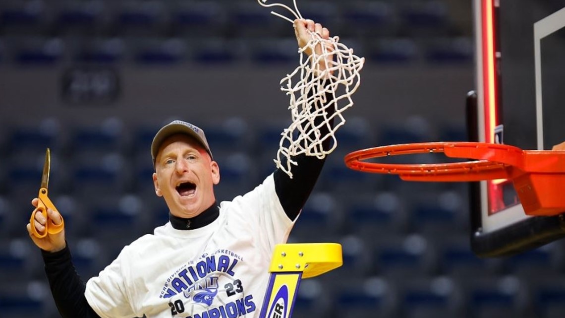 CNU's Krikorian named National Coach of the Year by NABC | 13newsnow.com