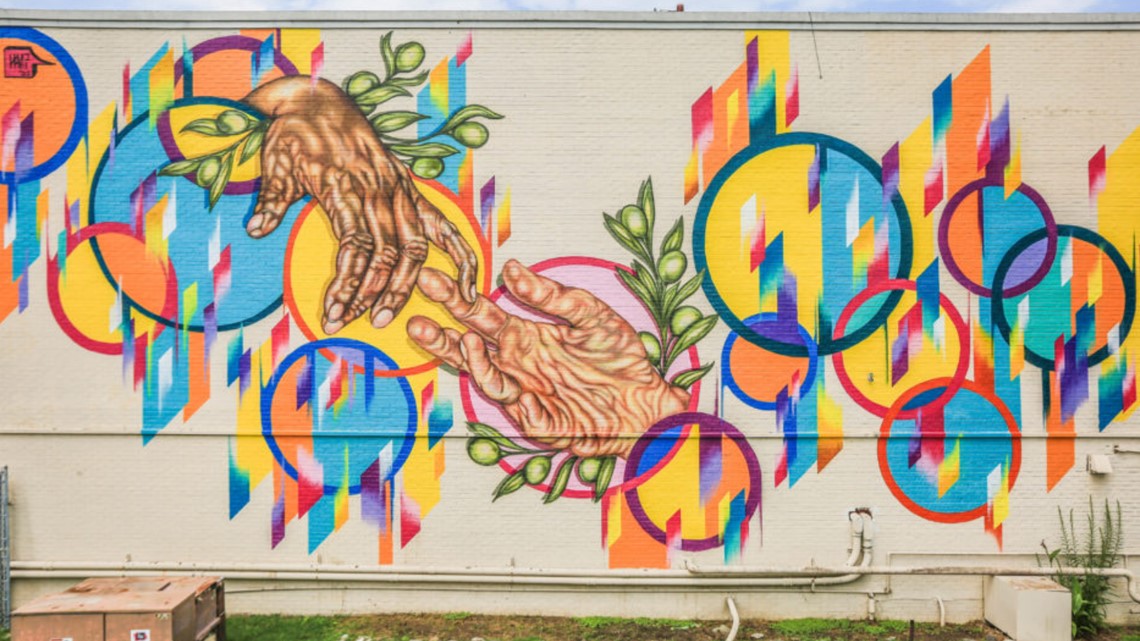 ViBe District in Virginia Beach hosts mural festival | 13newsnow.com