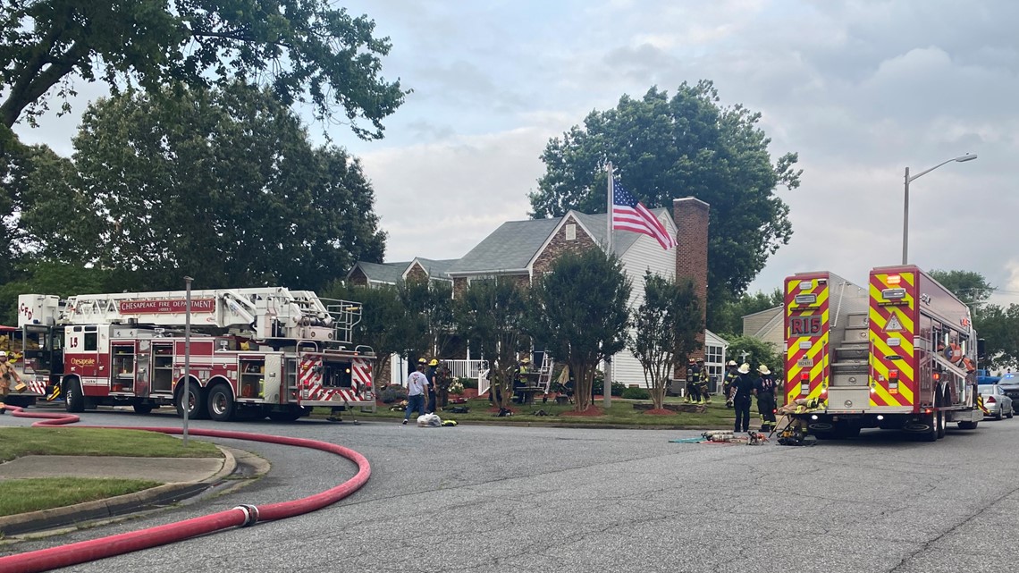 Firefighter hurt after falling through floor in Chesapeake house fire ...