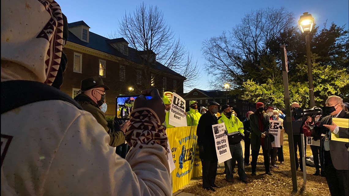 Virginia Beach workers urge mayor, council to agree to collective ...