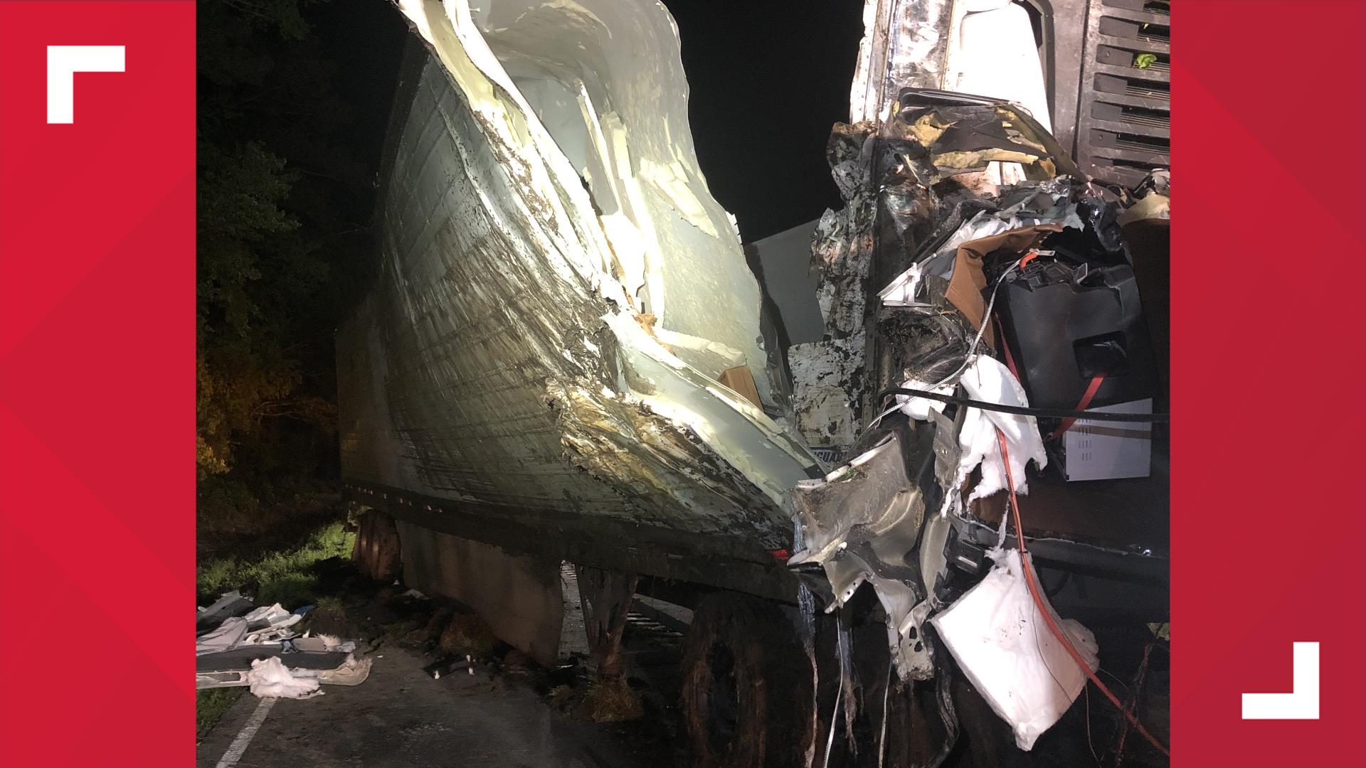 Smithfield crash leaves 39k pounds of chicken meat on road | 13newsnow.com