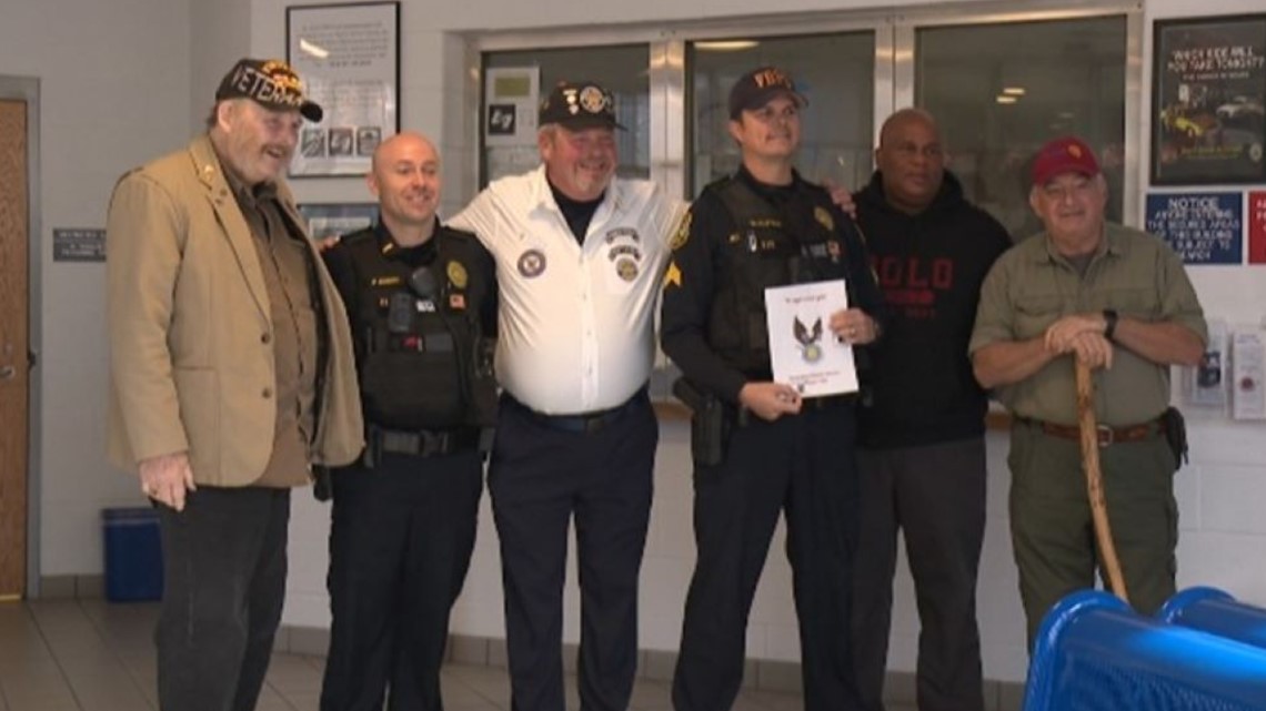 Military veterans thank police officers for their service | 13newsnow.com