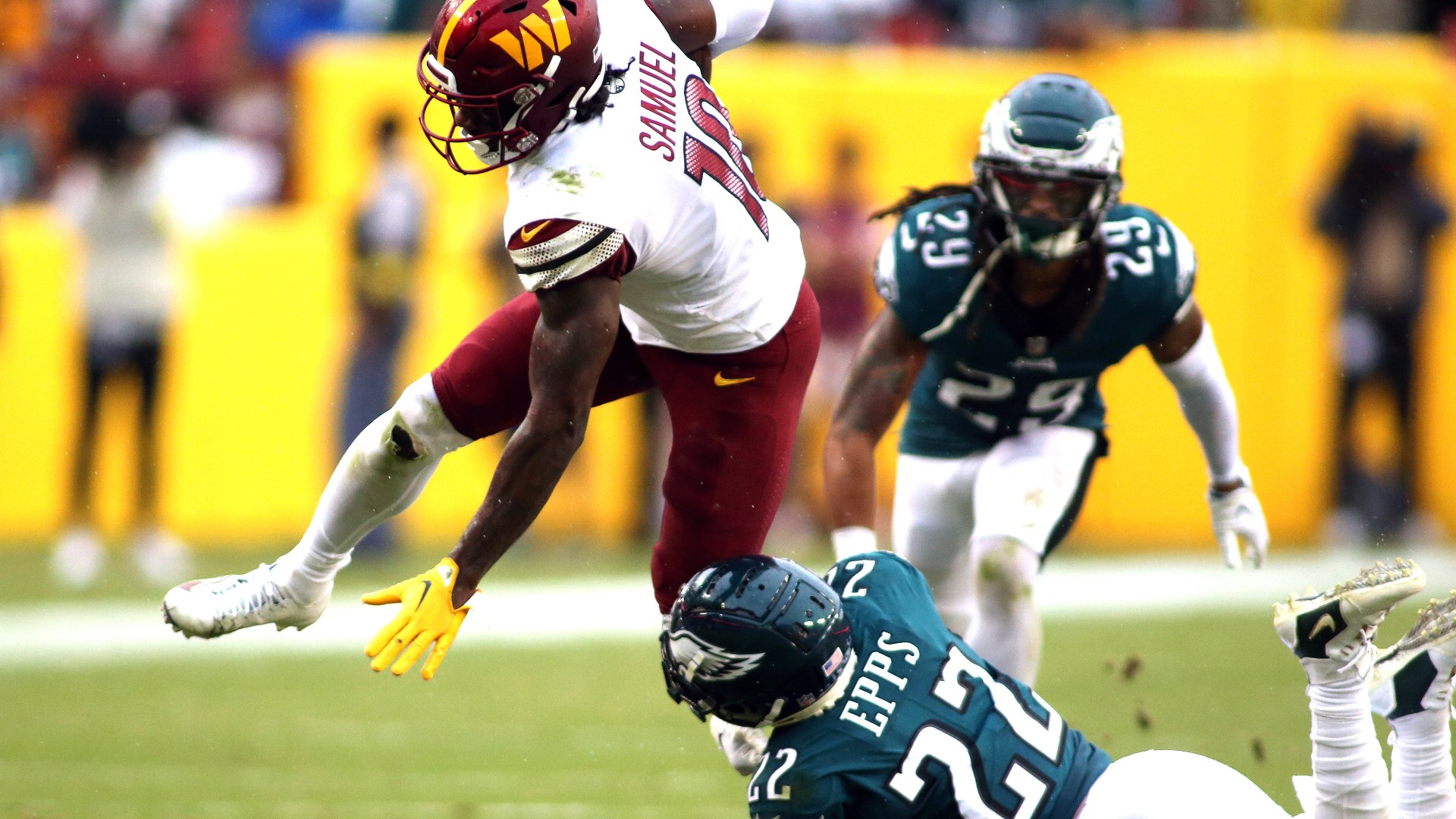 Commanders’ Wentz fumbles, struggles in 1st game vs. Eagles | 13newsnow.com