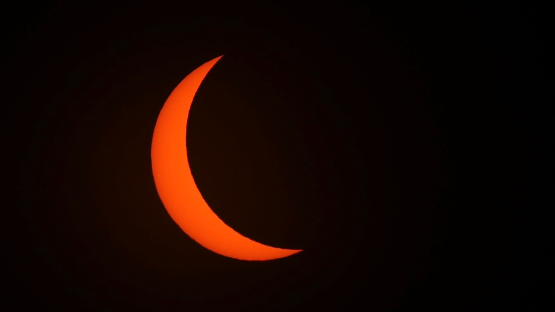 Photos of April 8 solar eclipse in Virginia | 13newsnow.com