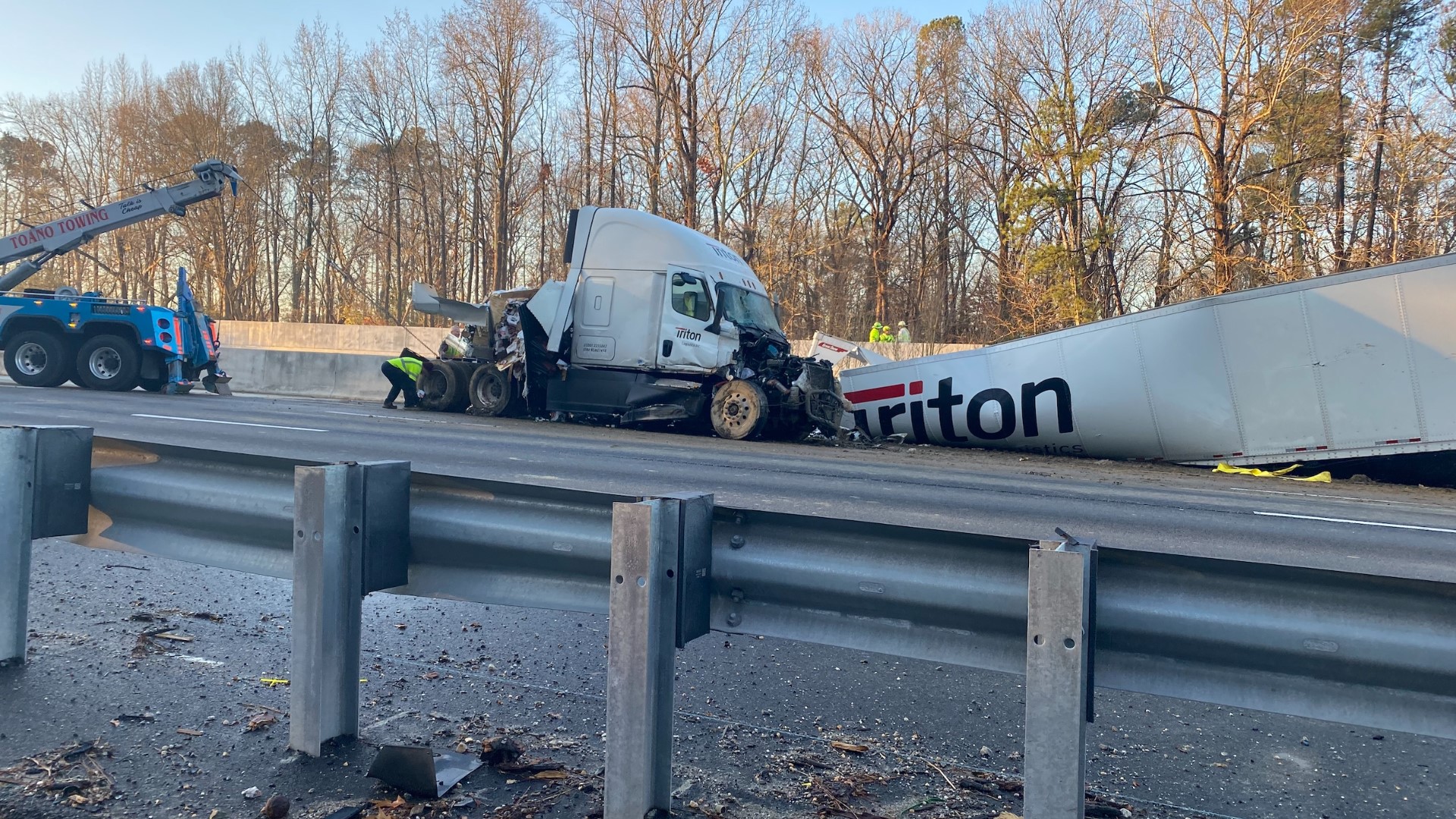 Police: Alcohol and speed factors in crash between bus and semi ...